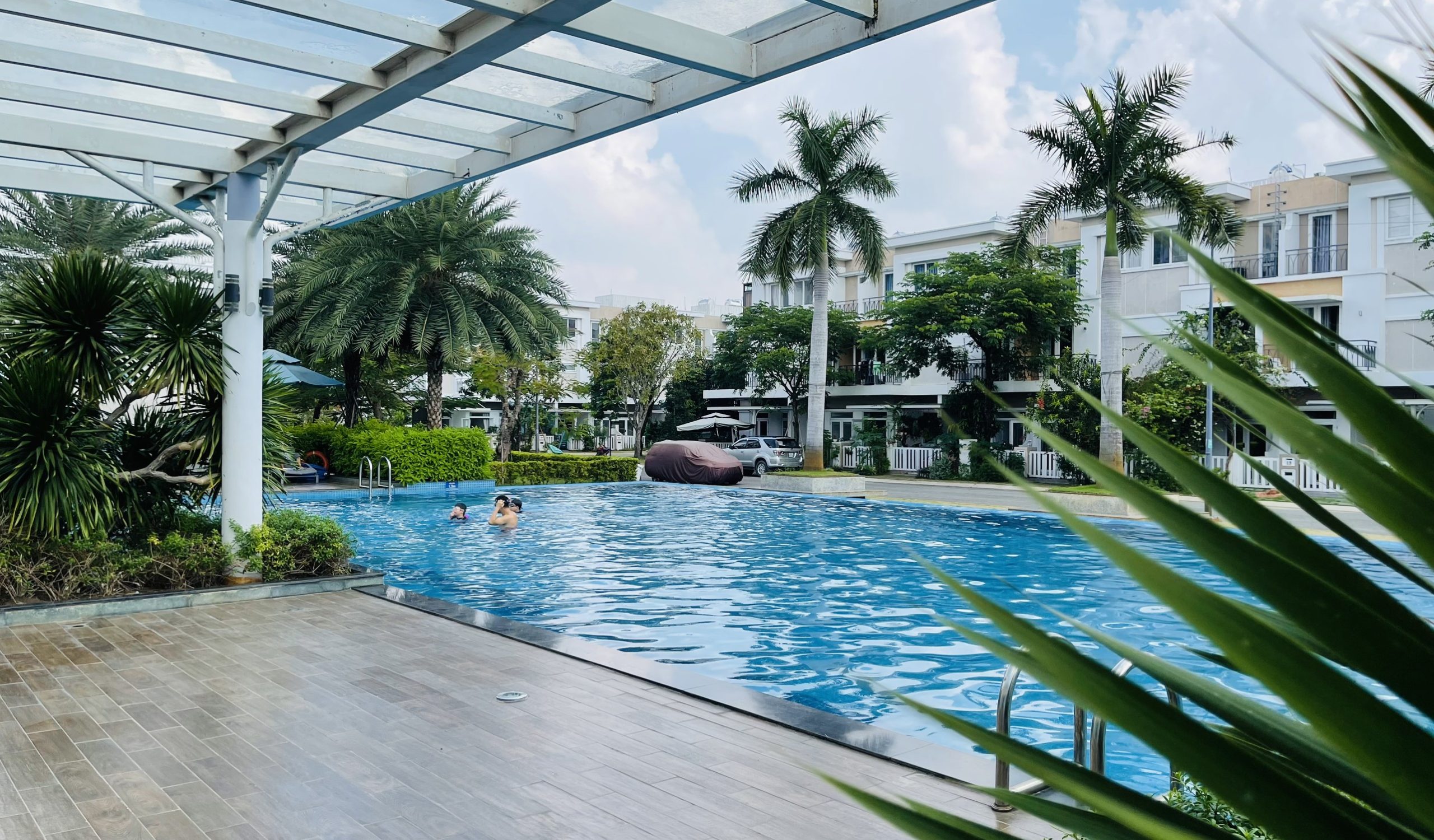 Vades Architects & Associates